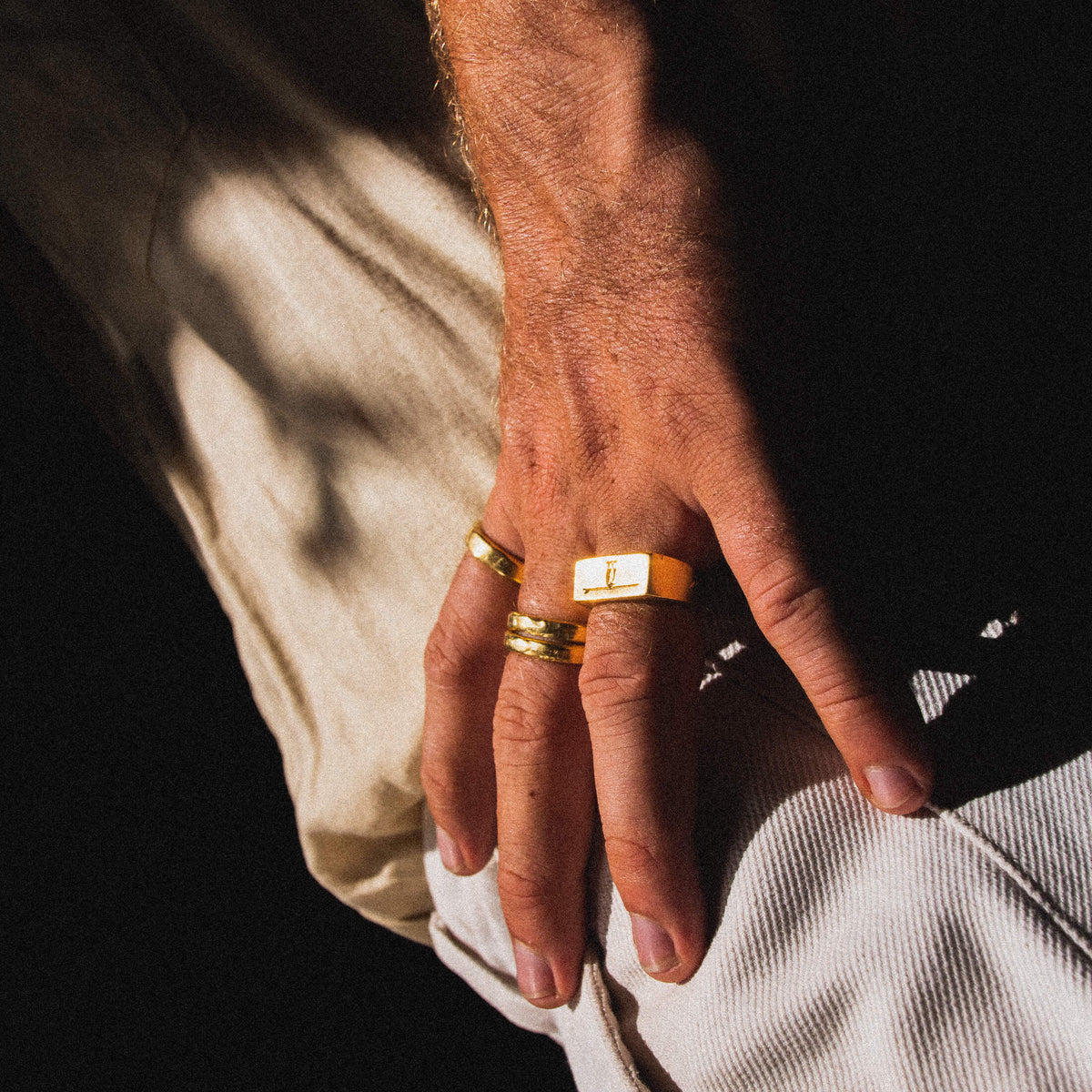 LE CINÉMA | Silver Signet Ring - Salty Dagger